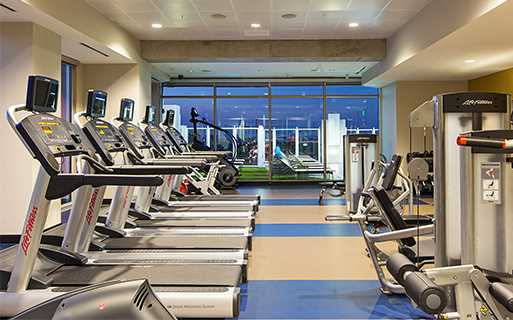 River Oaks Apartments Houston | SkyHouse River Oaks | Houston, TX