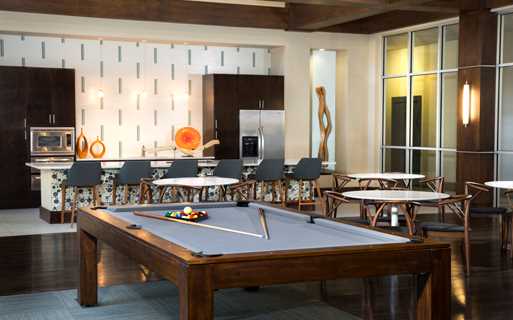 Apartments for Rent Uptown Dallas, TX | Icon at Ross
