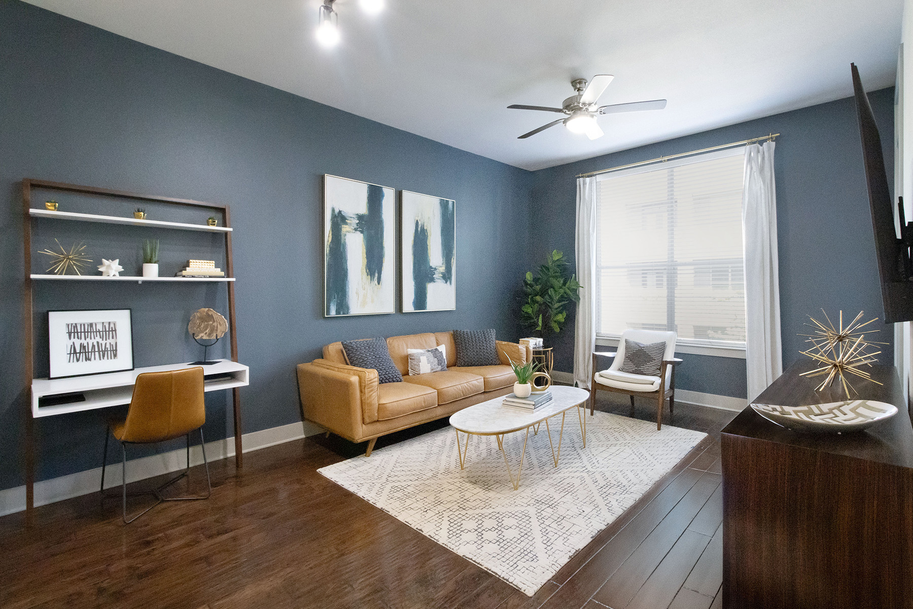 Photo Gallery - Icon at Ross Apartments | Dallas, TX