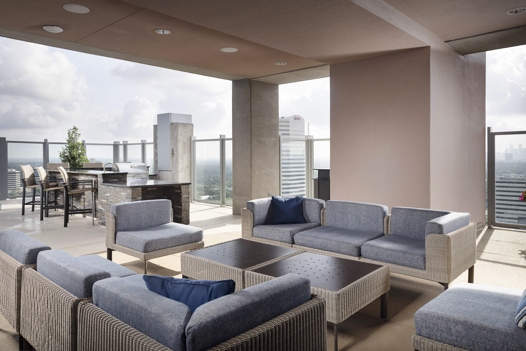 Gallery - SkyHouse River Oaks Apartments | Houston, TX